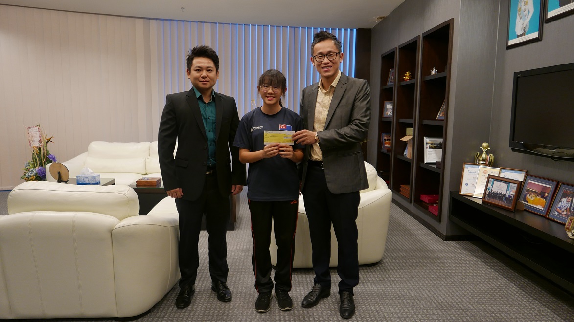 Sponsored an athlete swimmer - PGB